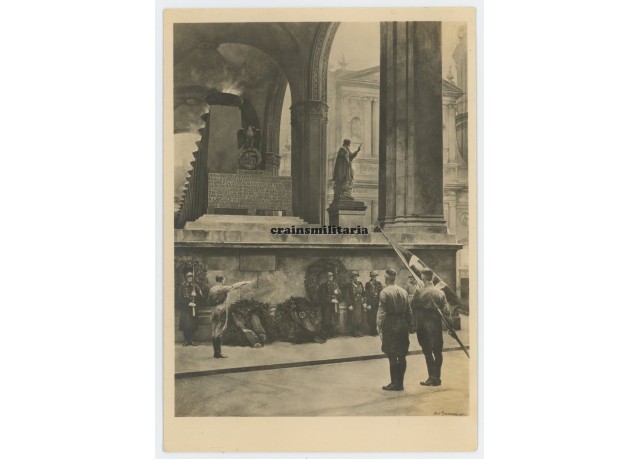 Crain's Militaria - Photos